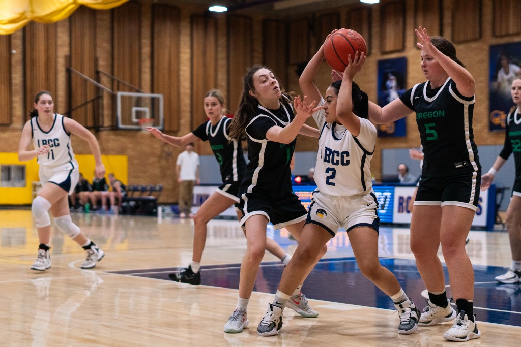 LBCC Basketball – Roadrunner Women Defeat Lady Ducks Basketball Club ...