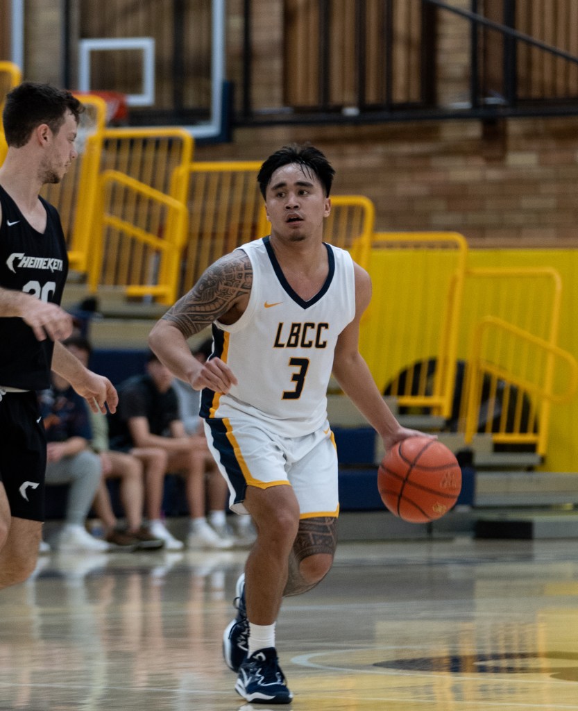 LBCC Men's Basketball – Beaks Fall to Red Devils at Home - The Commuter