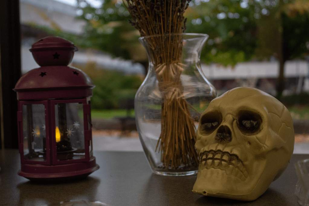 Spooky Mic! (October 28, 2025) - The Commuter